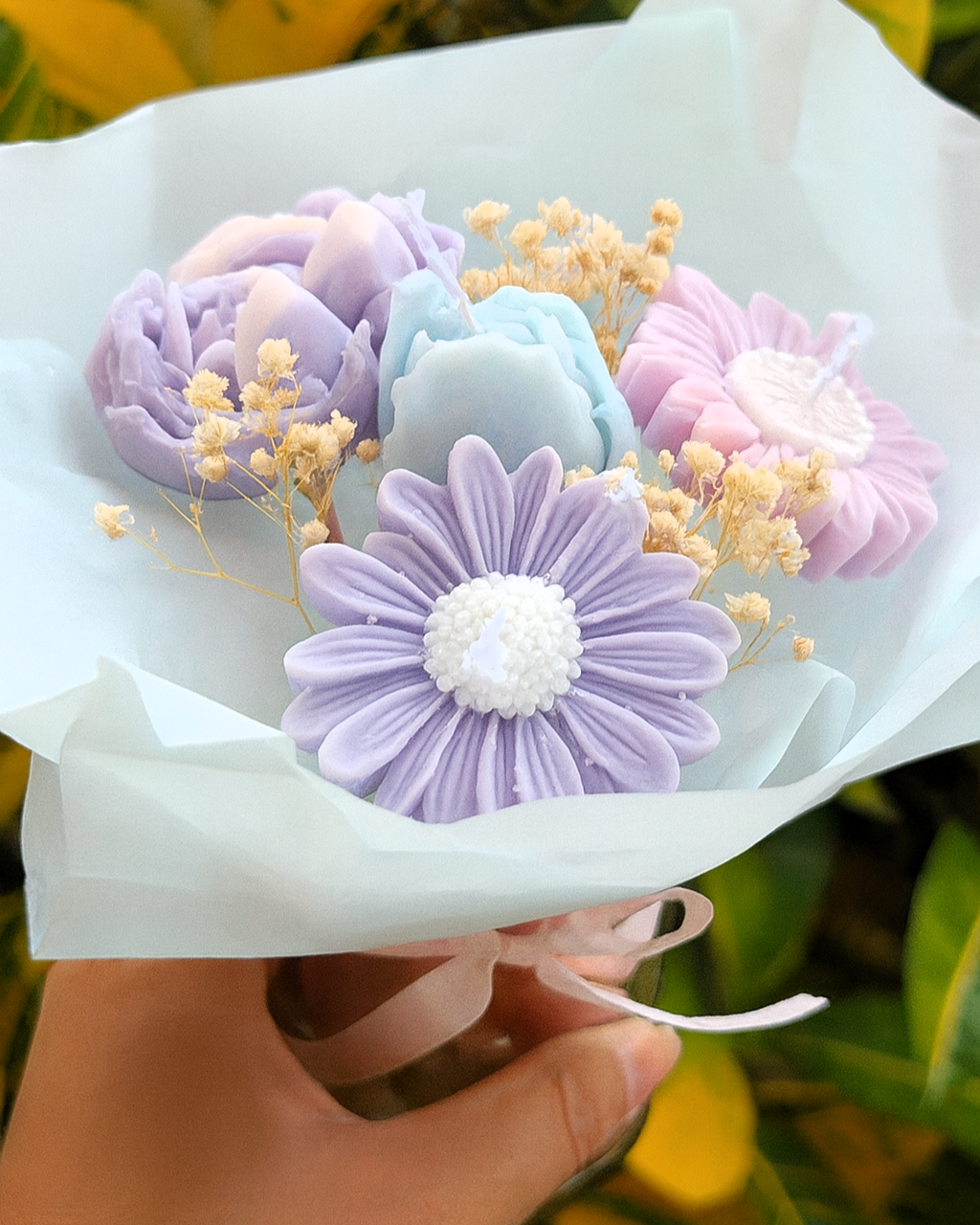Bloom & Glow Scented Candles Bouquet - Flowers Delivery Mauritius